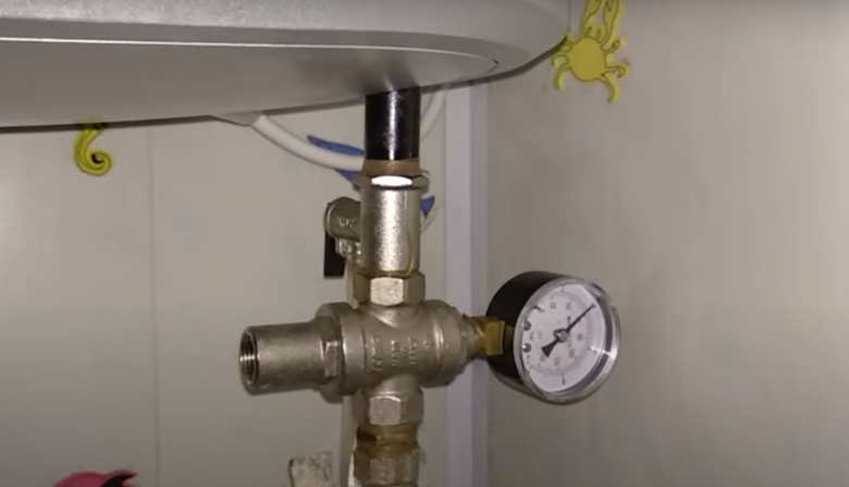 How to Hook up Utility Sink to Garden Hose? - GardenProfy