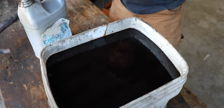 How to Keep Garden Tools From Rusting? - GardenProfy