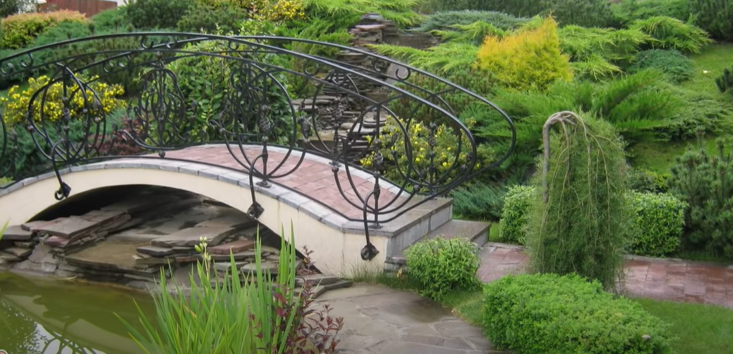 Small Garden Bridge Ideas - GardenProfy