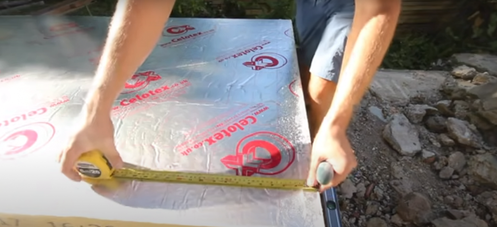 How to Insulate a Shed Floor? - GardenProfy