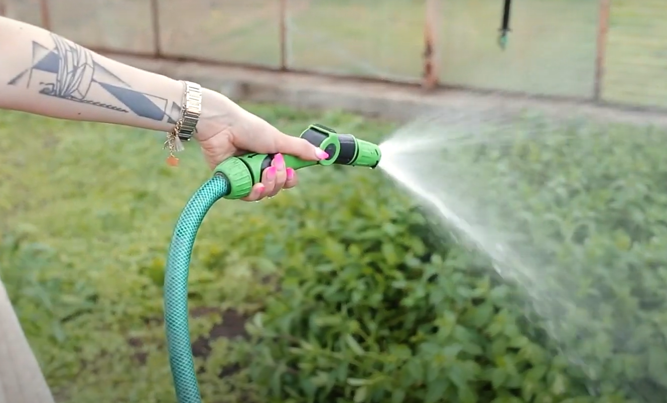 How to Measure a Garden Hose Size? - GardenProfy