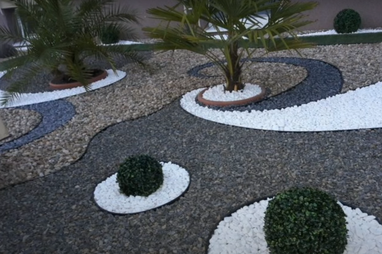 White Rock Landscaping Ideas - GardenProfy